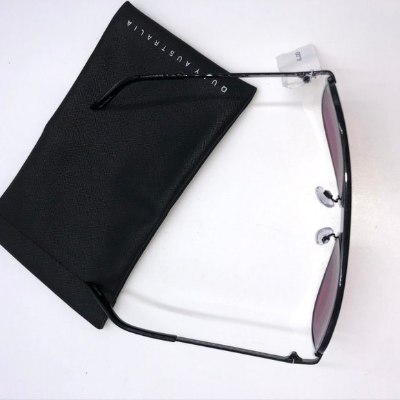 Quay Australia Accessories Nwt Quay X Chrissy Mini Vivienne